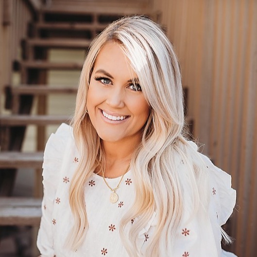 pcos.ashleigh | Instagram, TikTok | Linktree