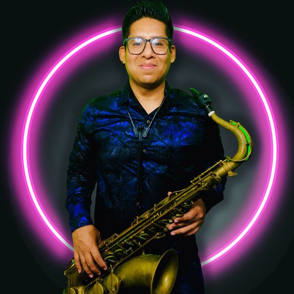 Vinnie Ray Saxofonista | Facebook | Linktree