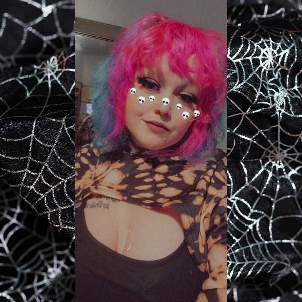 RestingWitchFace | Twitter, TikTok | Linktree