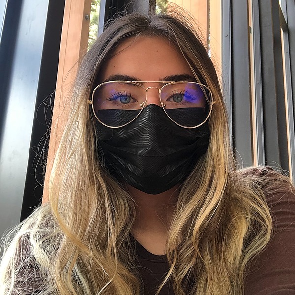 ashly.castro | Twitter, Instagram | Linktree