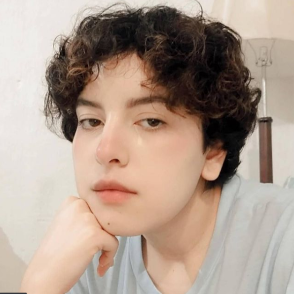 alexei (they/them) | Twitter, TikTok | Linktree