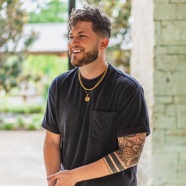 Phil Stringer | Instagram, Facebook | Linktree