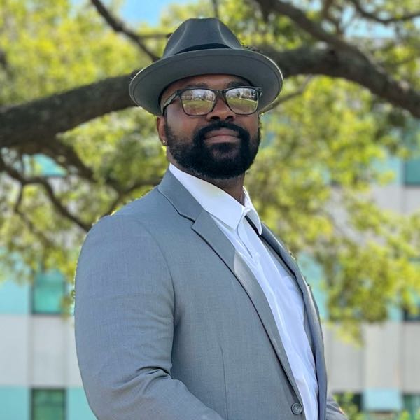 Coach Keyon Corniffe | Twitter, Instagram, Facebook, TikTok | Linktree