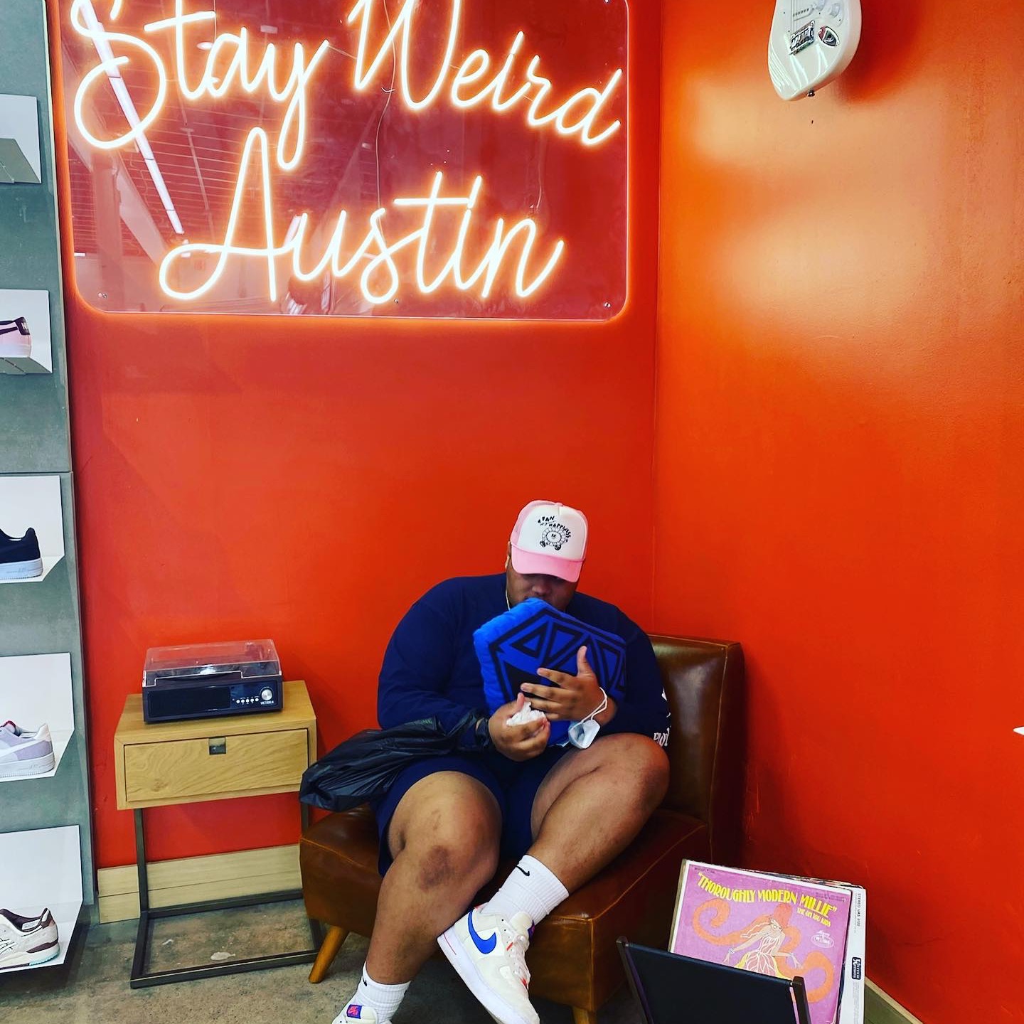 I'm cool or whatever... | Twitter, Instagram, Facebook | Linktree