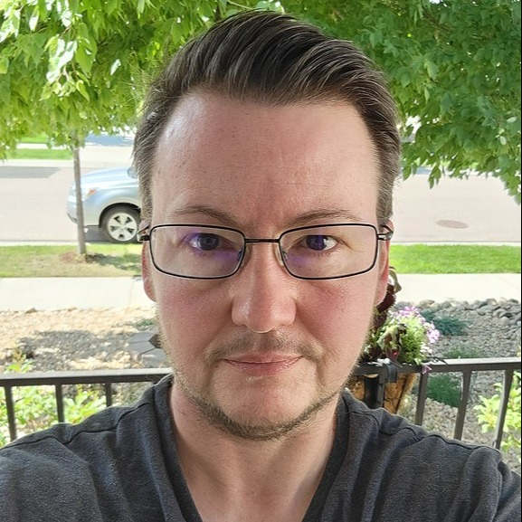 Grayson Bell | Twitter, Instagram, YouTube, Facebook | Linktree