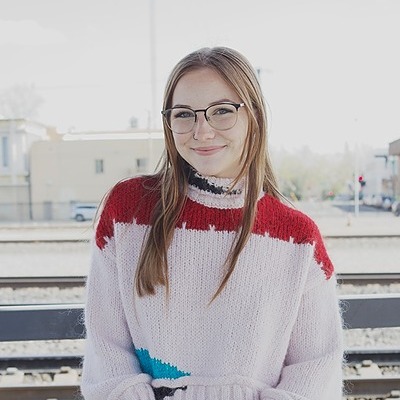 Madalyn Wright - Journalist | Twitter, Instagram | Linktree