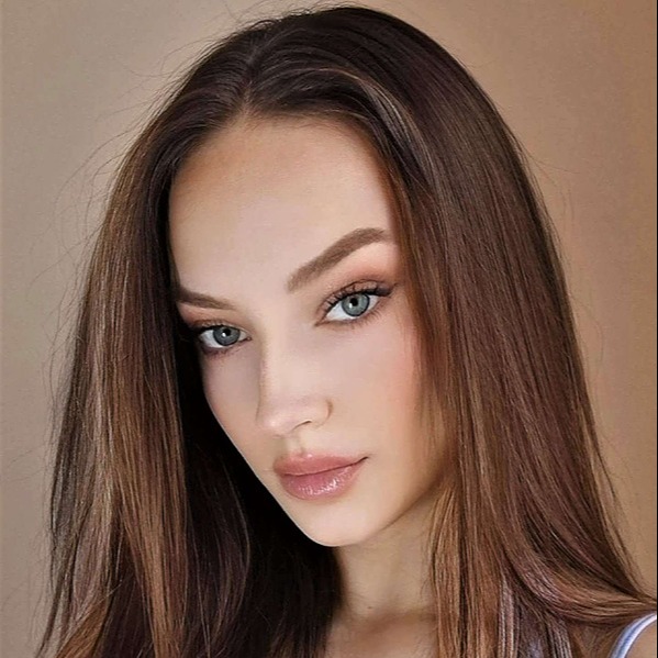 @LaStacyOfficial | Twitter, Instagram, TikTok, Twitch | Linktree