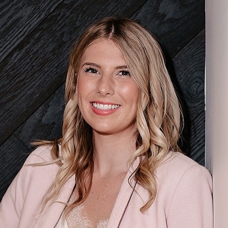 Chelsea Halverson // COMPASS | Instagram | Linktree