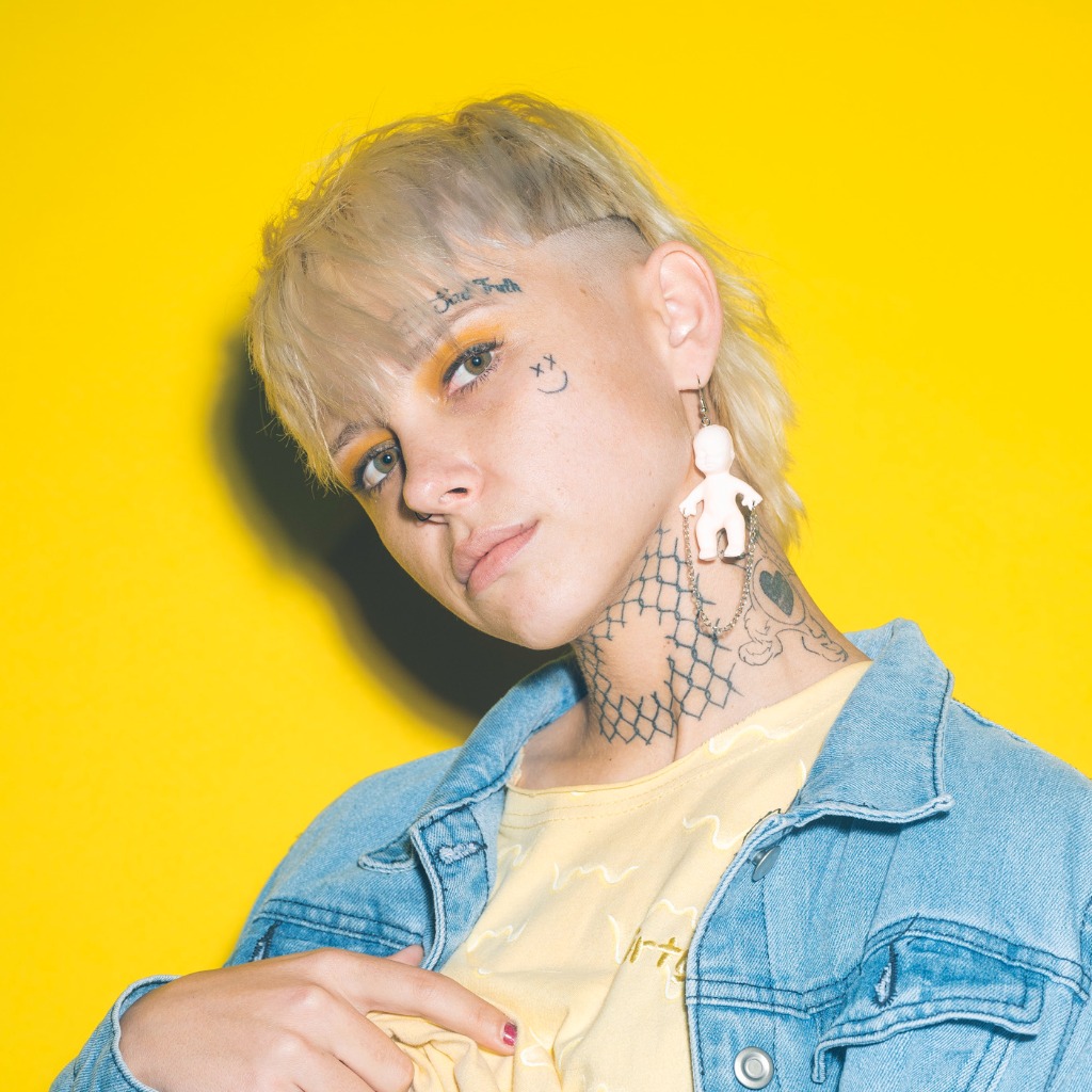 angie_oeh | Twitter, Instagram, Facebook, TikTok | Linktree