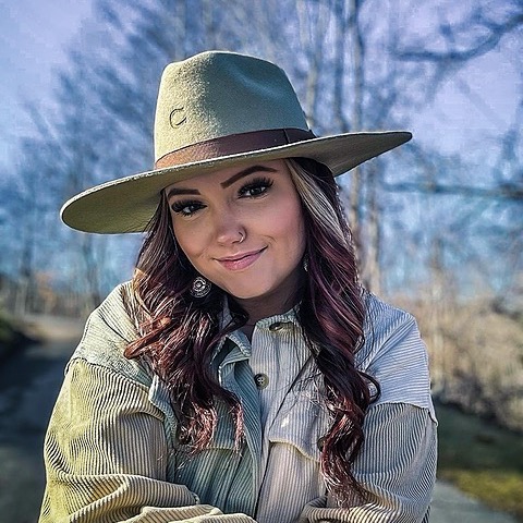 Candice Collins | Facebook | Linktree