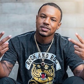 calvingrindz | Twitter, Instagram, Facebook, TikTok | Linktree