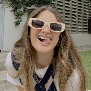 Sofia Fernandez | Instagram, TikTok | Linktree