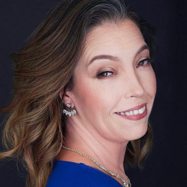 Scent-c with Renee-c | Facebook | Linktree