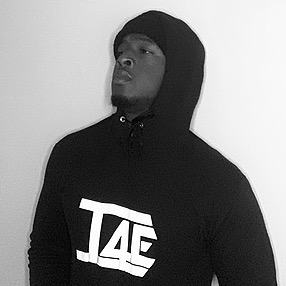 Triple4_T4E | Instagram, TikTok, Twitch | Linktree