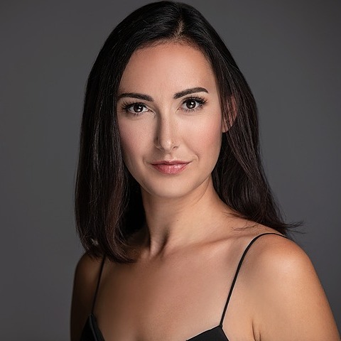 Emily Geller, Contralto | Linktree