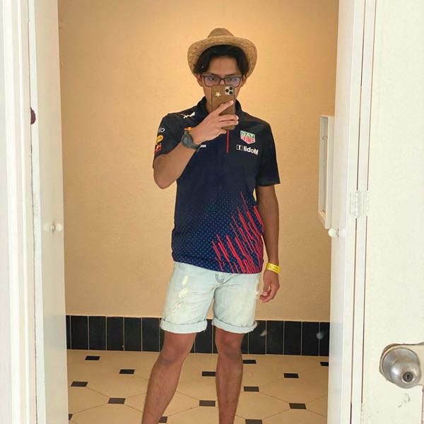 Jorge Rico | Instagram, TikTok | Linktree