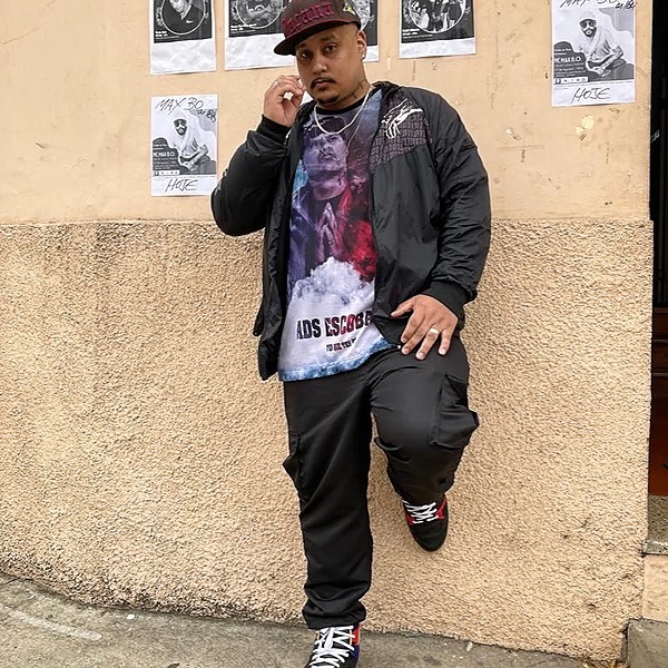 ADS Escobar - Listen on YouTube, Spotify - Linktree