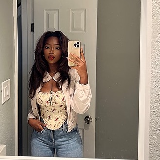 Taylor Munroe | TikTok | Linktree