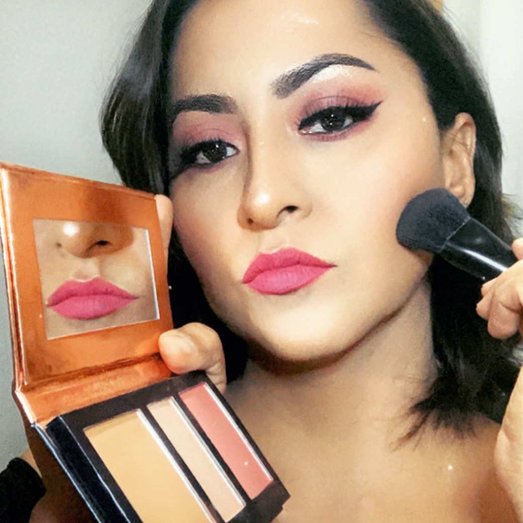 DaisyMakeup | Facebook | Linktree