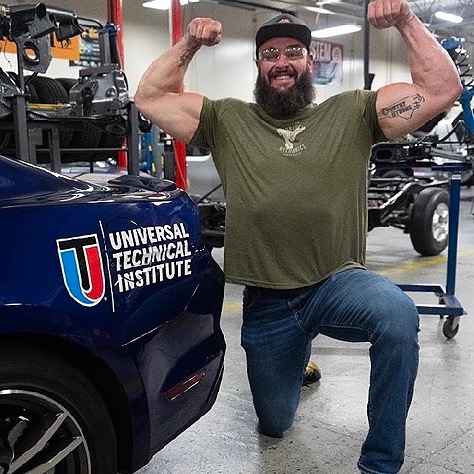 Adam Scherr | Twitter, Instagram, TikTok | Linktree