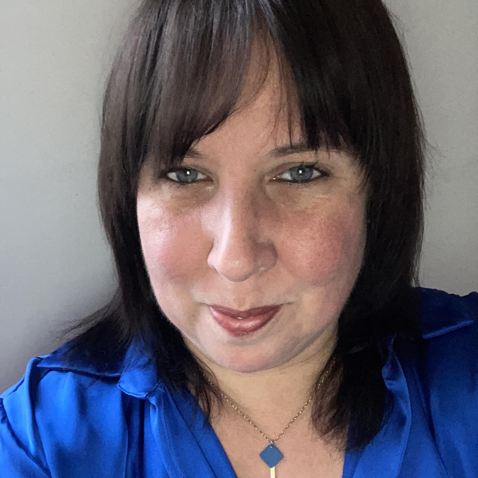 Nadia Burman | Instagram, Facebook, TikTok | Linktree