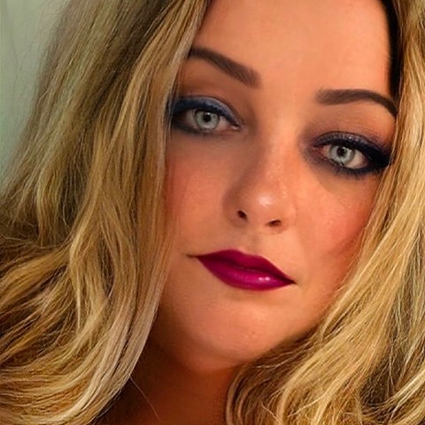 Michelle Moore | Facebook, TikTok | Linktree