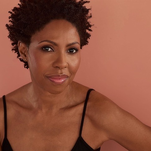 JANELL SEXTON - - SAG-AFTRA | Instagram | Linktree