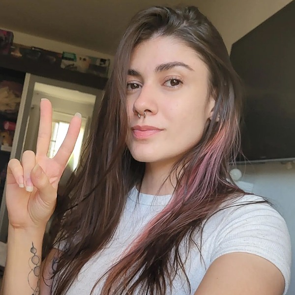 @lorak.al | TikTok, Twitch | Linktree