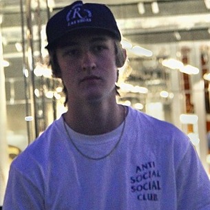 Chase Baum | Twitter, Instagram, TikTok, Twitch | Linktree