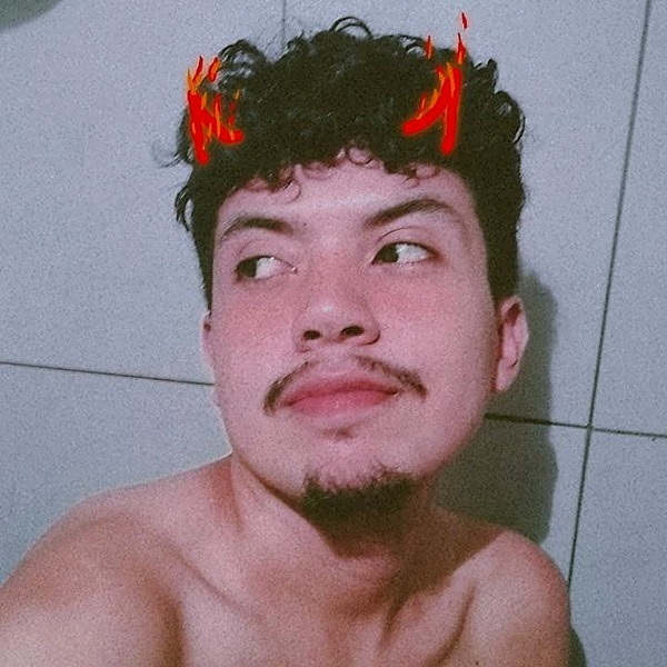 Junior Pereira | Twitter, Instagram, TikTok, Twitch | Linktree