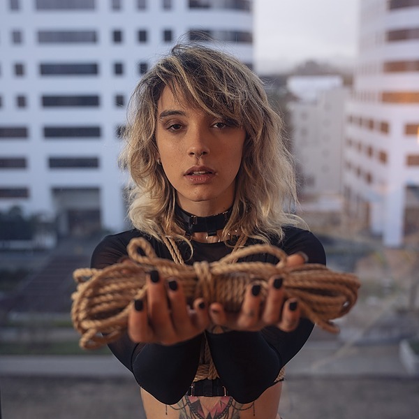 Sensual Shibari Twitter Linktree