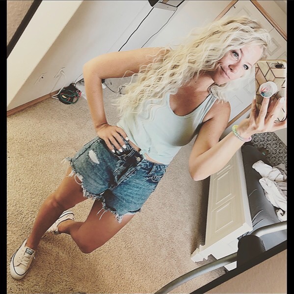 Officially Tabatha | Instagram, Facebook, TikTok | Linktree