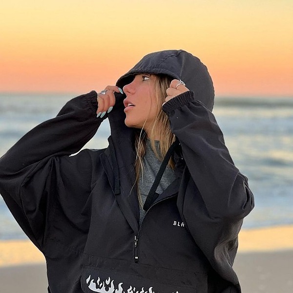 Antonela Ramirez | Twitter, Instagram | Linktree