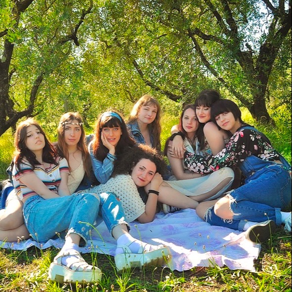 sunset.crew | Twitter, YouTube, Facebook, TikTok | Linktree