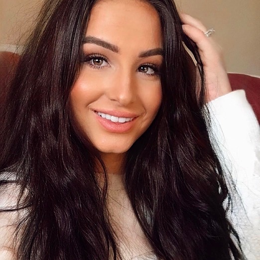 Shana White | Instagram, TikTok | Linktree