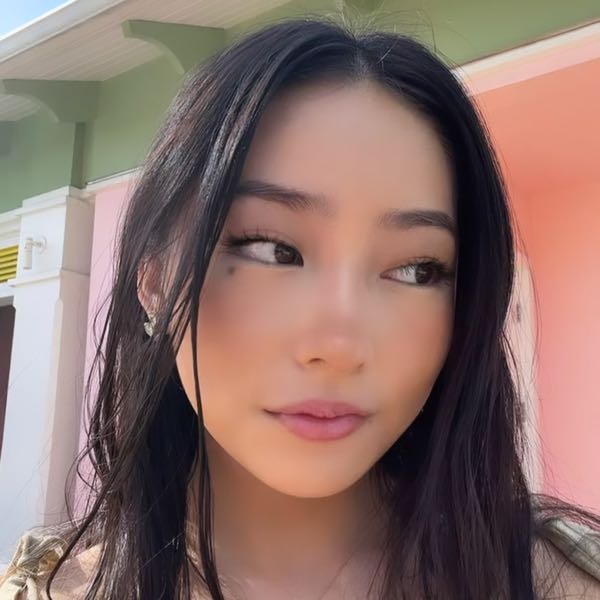 madison’s links | Twitter, Instagram, Twitch | Linktree