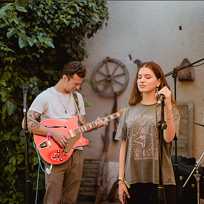 MIRUNA | Instagram, Facebook, TikTok | Linktree