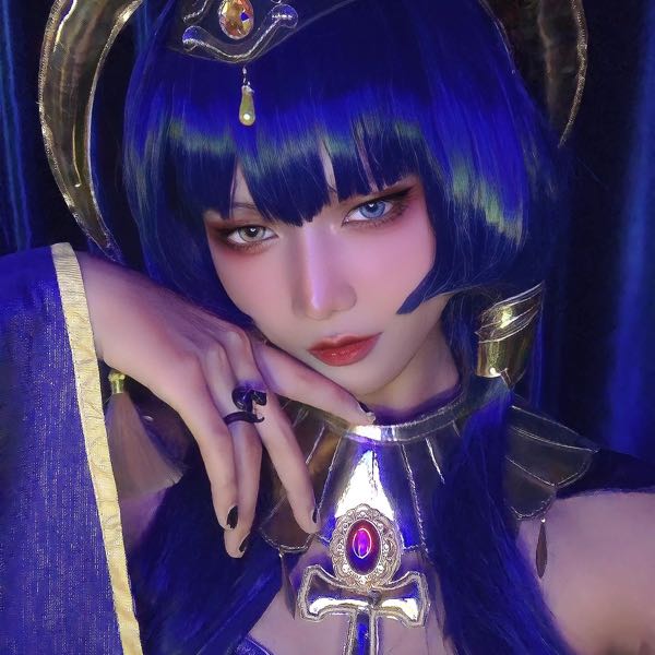 Iris_coser | Instagram, Facebook, TikTok | Linktree