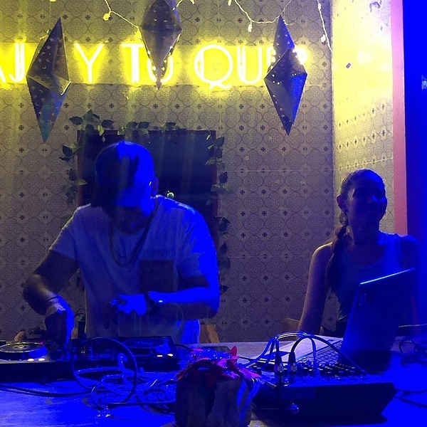 iTavo | Twitter, Instagram | Linktree