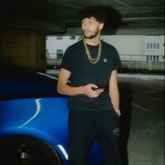 Wayne | Twitter, TikTok, Twitch | Linktree