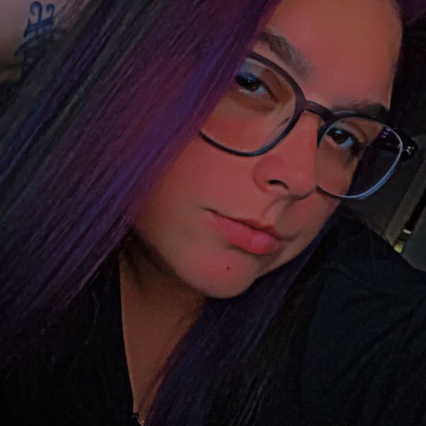 Iris_Haze | TikTok, Twitch | Linktree