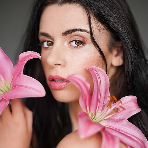 Demitra Sealy | Instagram, TikTok | Linktree