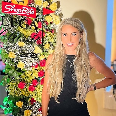 houstongolfgirl | Twitter, Instagram | Linktree