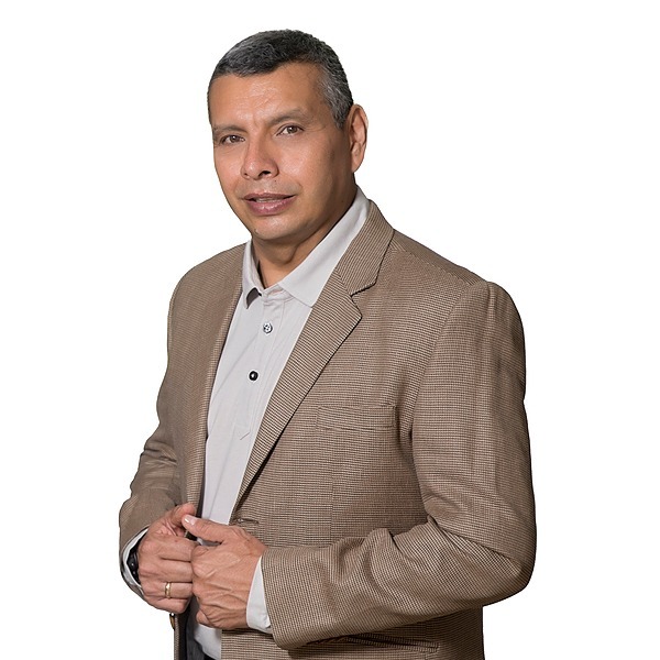 RODRIGO RIAÑO DEL CASTILLO | Twitter, Instagram, Facebook | Linktree