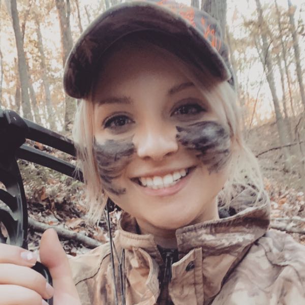 Delaney Pfeiffer | Instagram, TikTok | Linktree