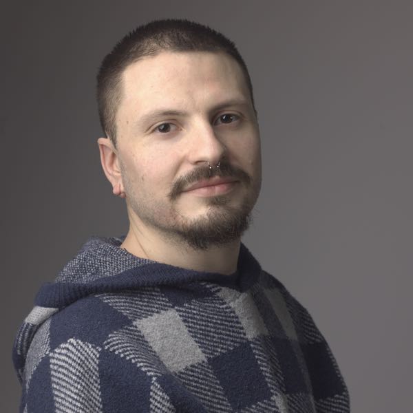 Nathan Garvey | Twitter, Facebook | Linktree