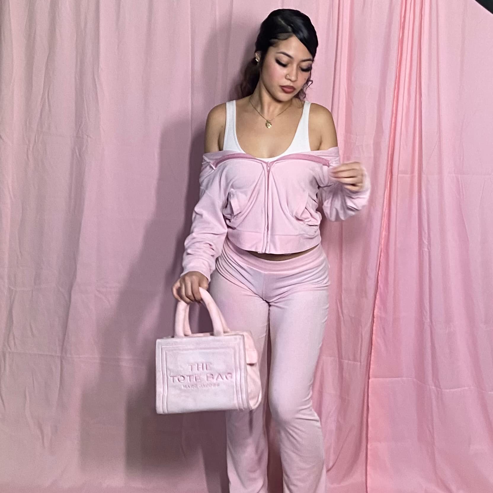 clau 💕 | Instagram, TikTok | Linktree