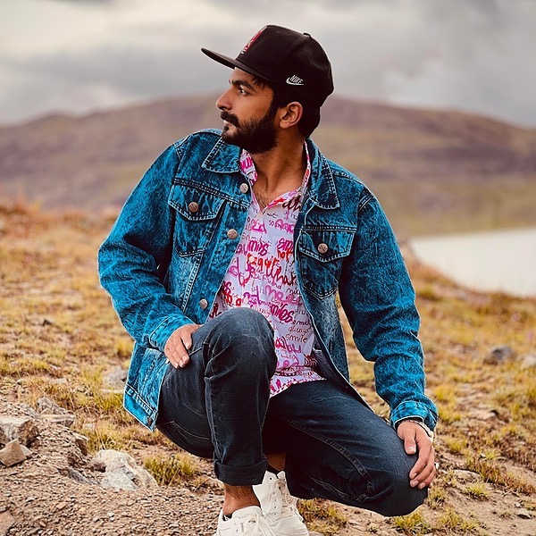 Digital creator | Instagram, Facebook, TikTok | Linktree