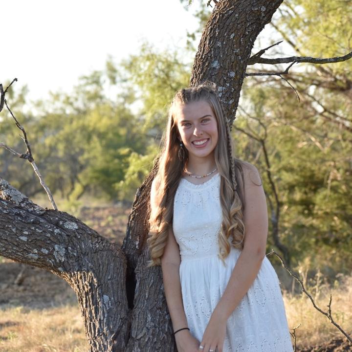 genz_creations | Instagram, TikTok | Linktree