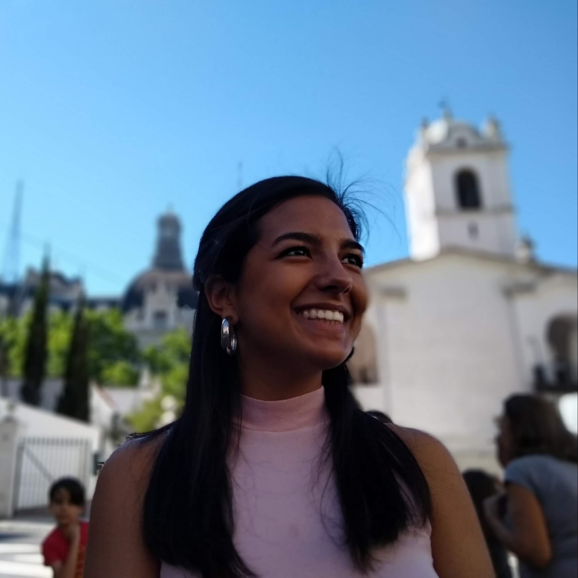 Valentina Cuevas - Listen on Spotify - Linktree